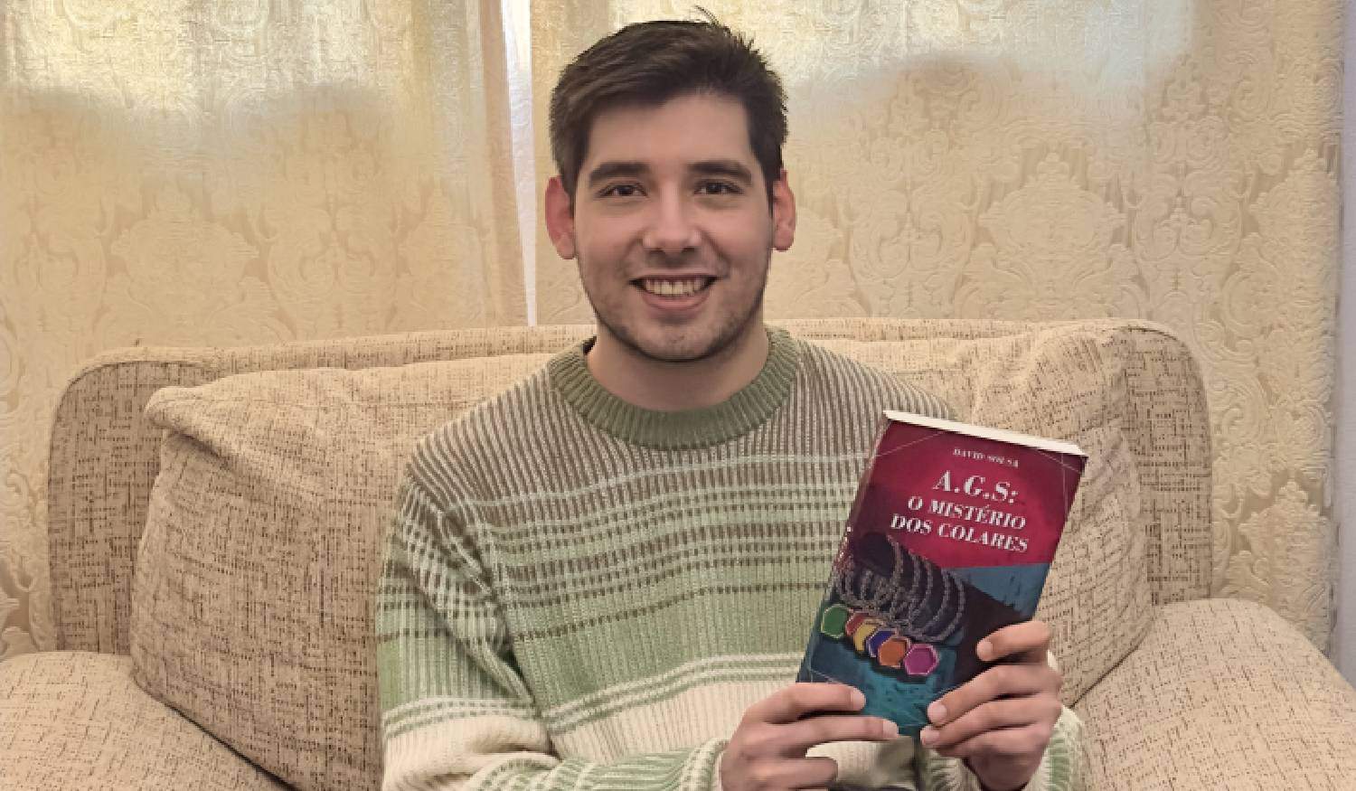 David Sousa apresenta livro 'A.G.S: O mistério dos colares' em Marco de ...